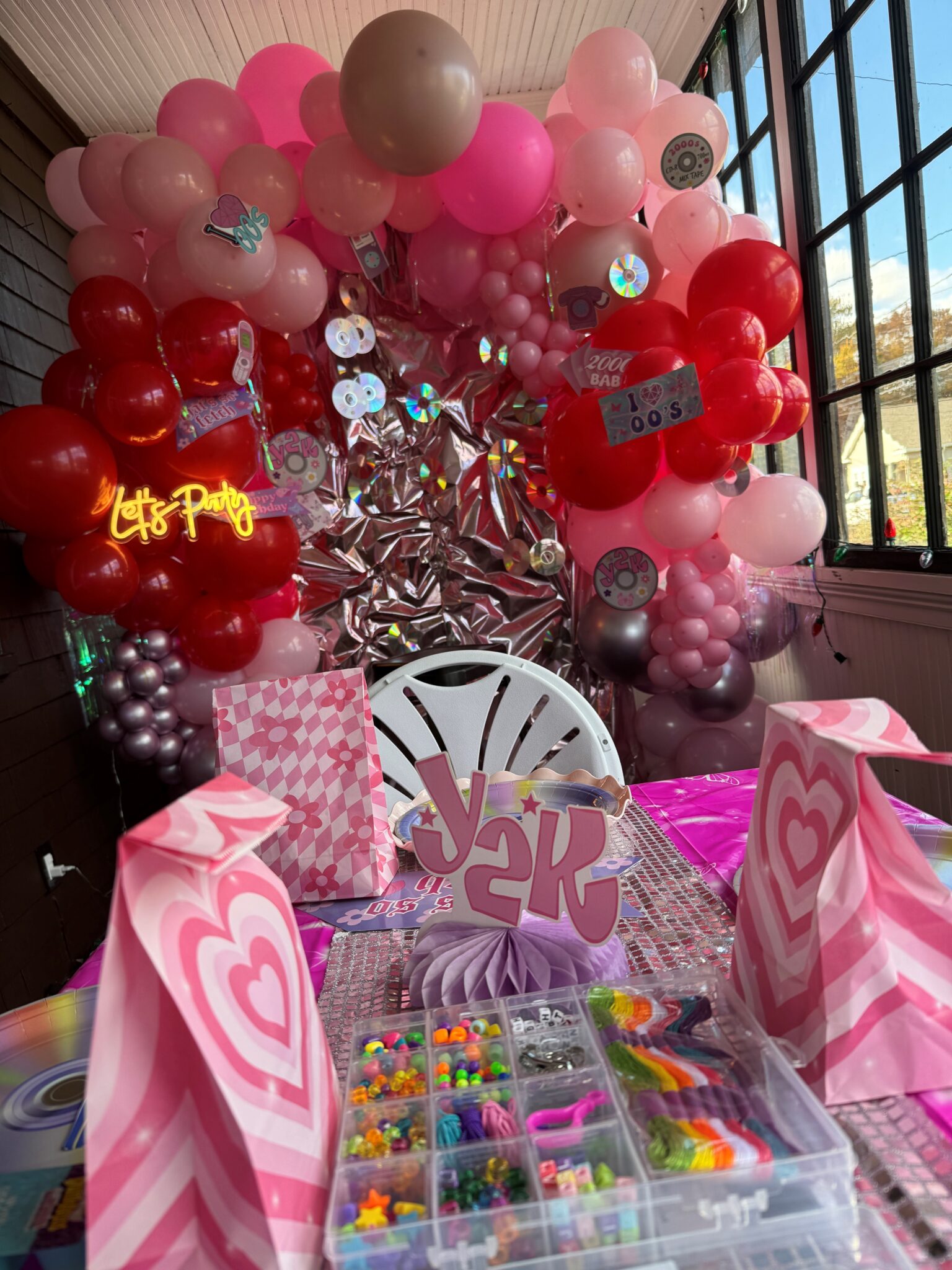 Embrace the Nostalgia: How to Host an Unforgettable Y2K Themed Party